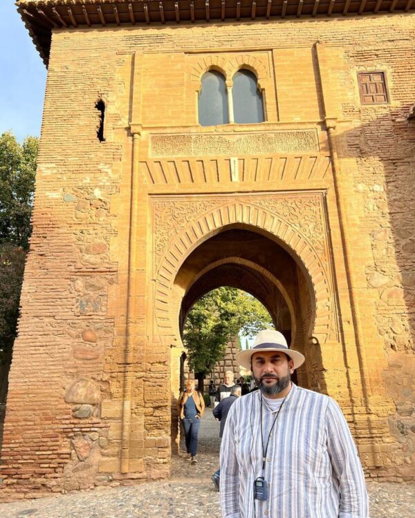 About Me – Adnan Rashid